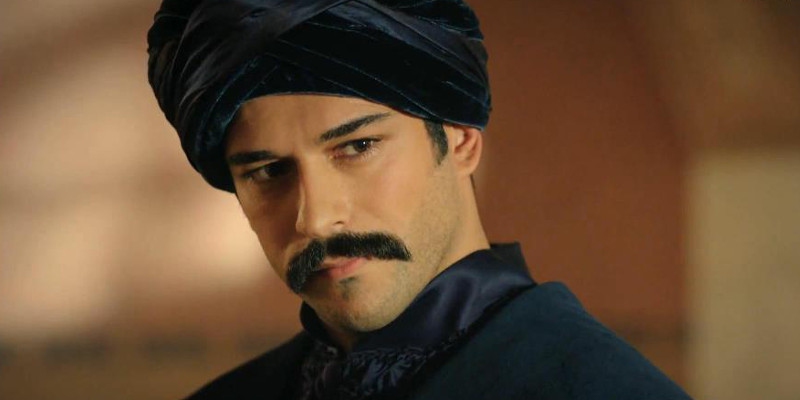 ¿El nuevo Bali Bey? El galán que sacará suspiros en “Kosem”