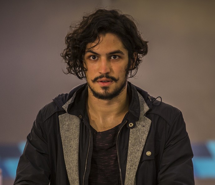 Las mejores fotos de Gabriel Leone, el galán joven de Ángel