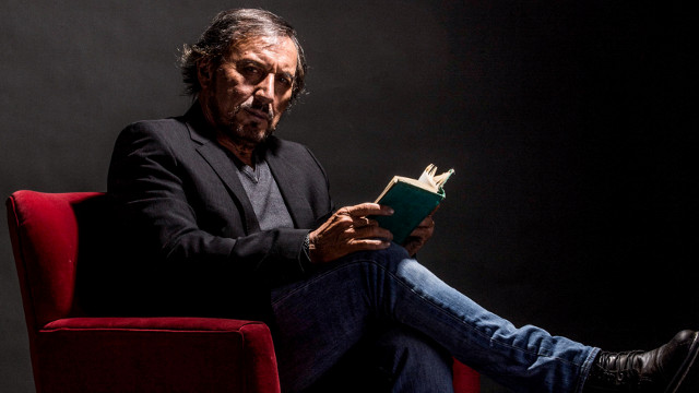 Carlos Pinto cuenta cómo surgió la idea de su característico humo