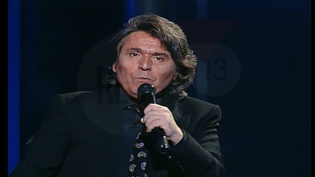 Raphael en Una Vez Más (1993) | 13.cl