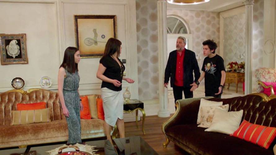 La familia de Zahide decubrirá su secreto