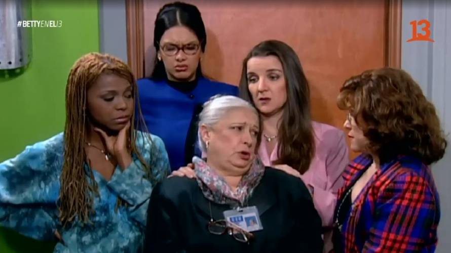 Canal 13 reestrenará "Papi Ricky" | T13