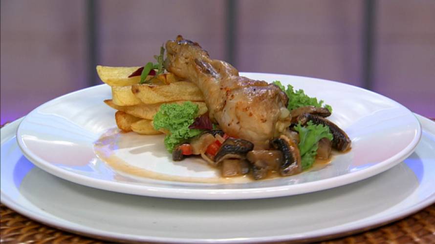 Pollo al champiñón
