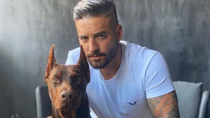 Maluma evidenció las marcas en su rostro luego de ser atacado por su perro