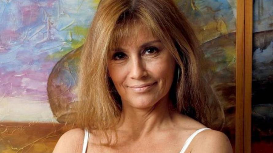 “Sigue estupenda”: Pilar Cox reaparece en TV con look playero